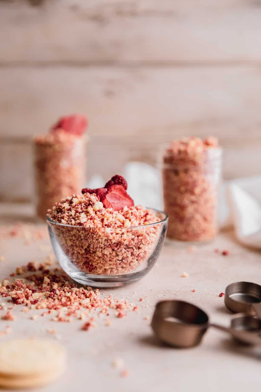 Strawberry Crunch Crumble Recipe - In Krista's Kitchen