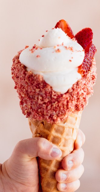Strawberry Crunch Cheesecake Cones - In Krista's Kitchen