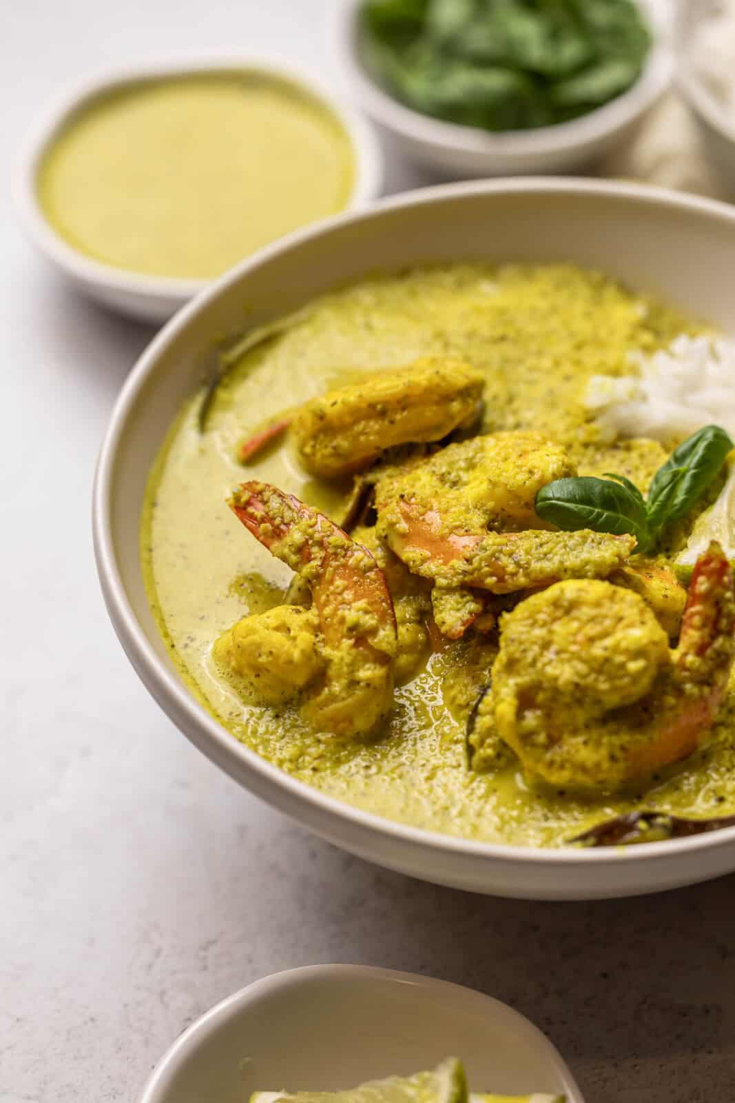 Easy Green Curry Shrimp (Thai Shrimp Curry) - In Krista's Kitchen